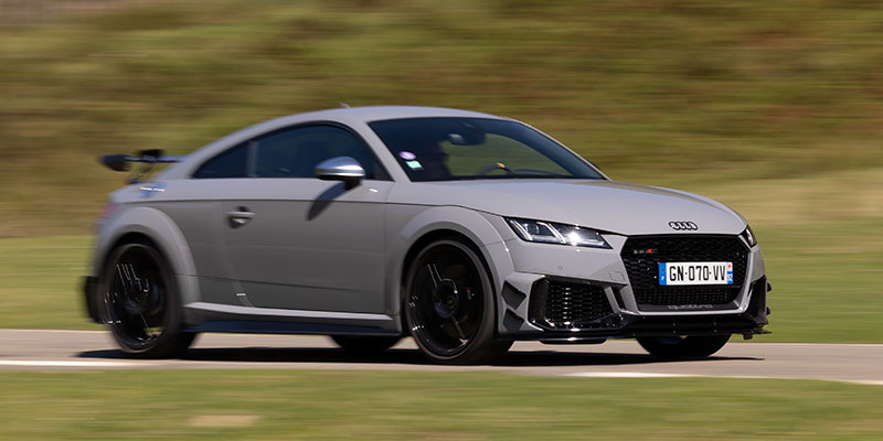 AUDI TT RS Iconic Edition (2023) - ESSAI