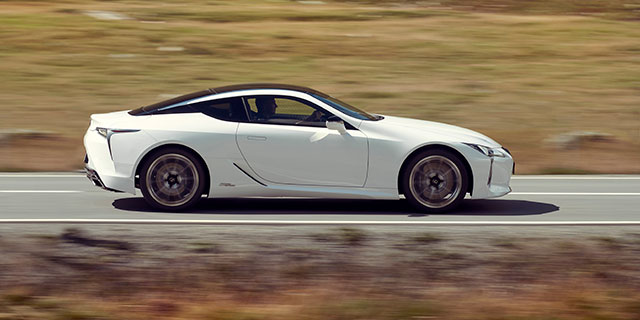 LEXUS LC 500h (2017-) - ESSAI
