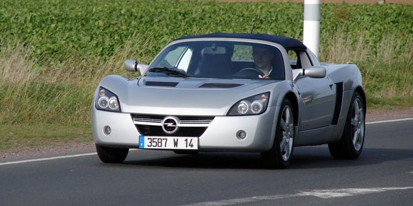 OPEL SPEEDSTER 2.2 16v (2001-2005) - GUIDE OCCASION